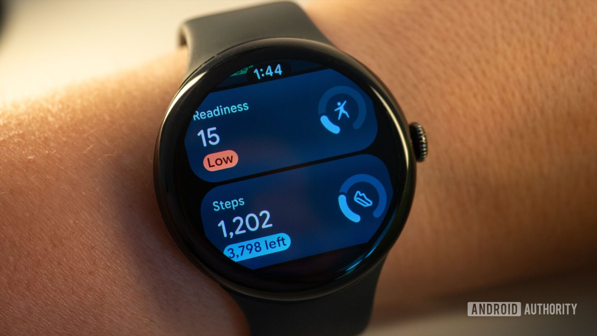 8 reasons I'd get the Pixel Watch 4 over the Galaxy Watch 8 - Android ...