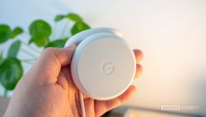 Google Pixelsnap Charger with Stand review: Don't buy it! Here's why