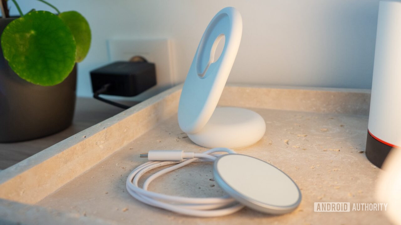 Google Pixelsnap Charger with Stand review: Don't buy it! Here's why