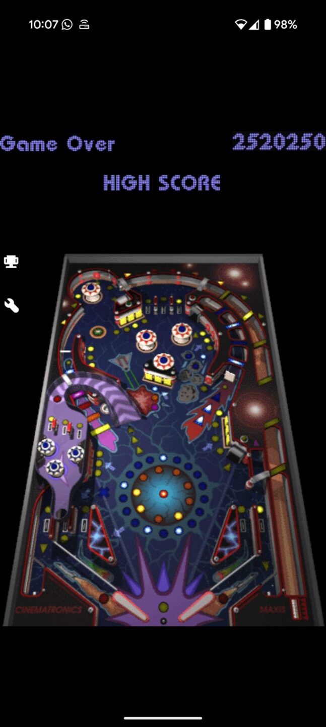 Looking for a great free Android game? Check out this 90s pinball gem