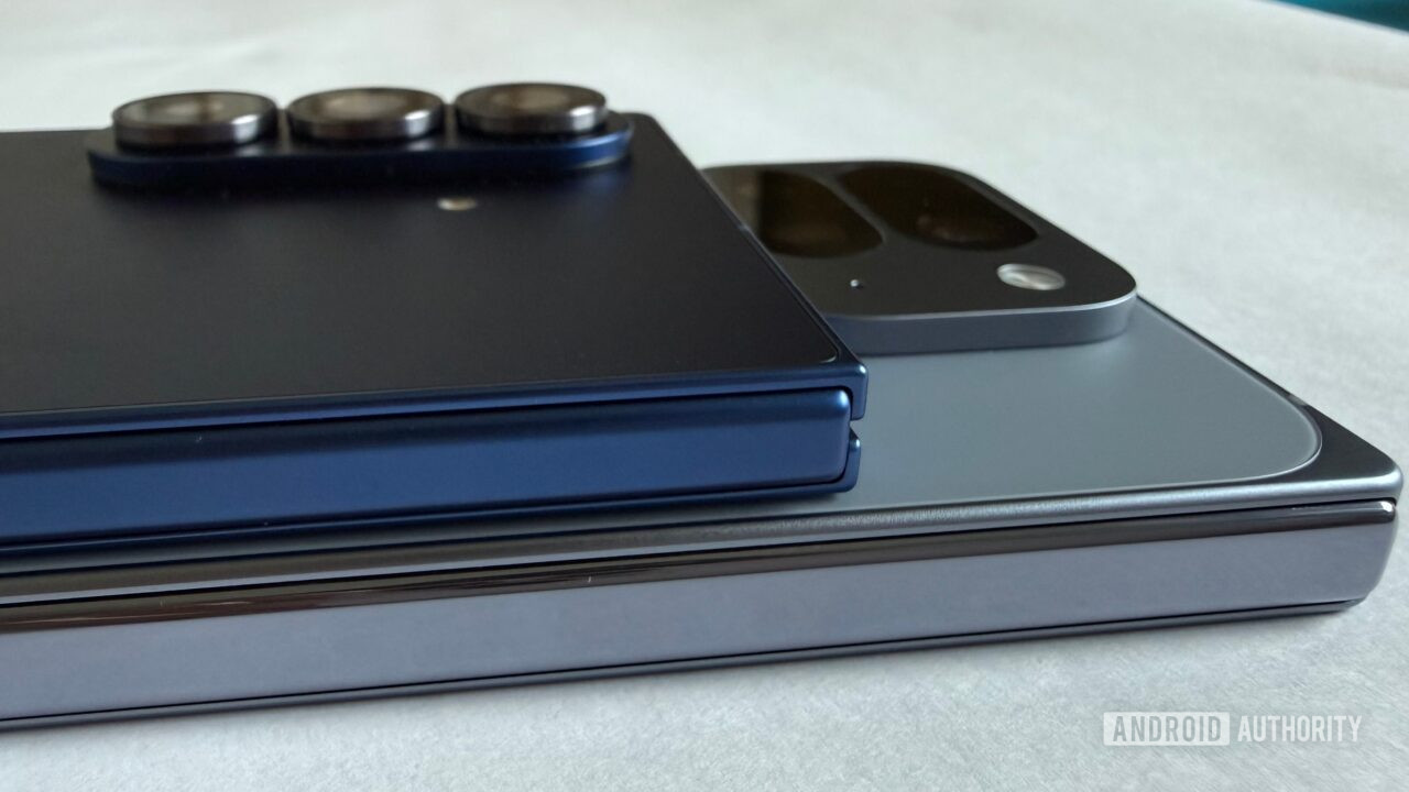 5 ways the Galaxy Z Fold 7 beats the Pixel 10 Pro Fold