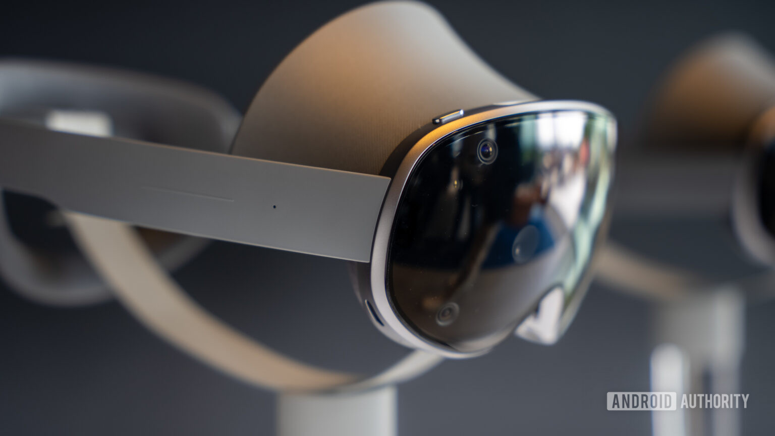 Samsung Galaxy XR makes its official and expensive debut - Android ...