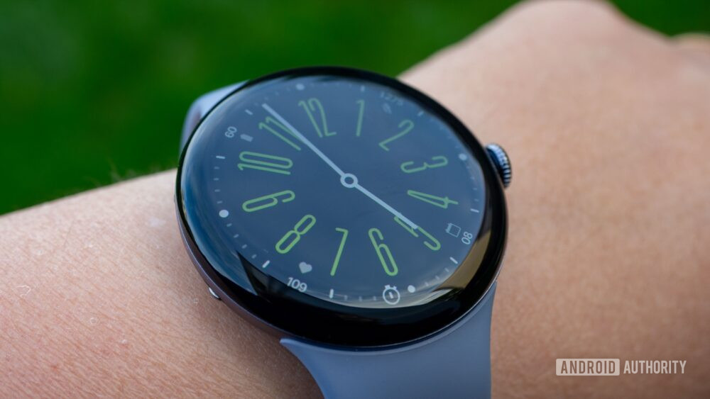 Pixel Watch 4 bug appears to be killing LTE connections - Android Authority