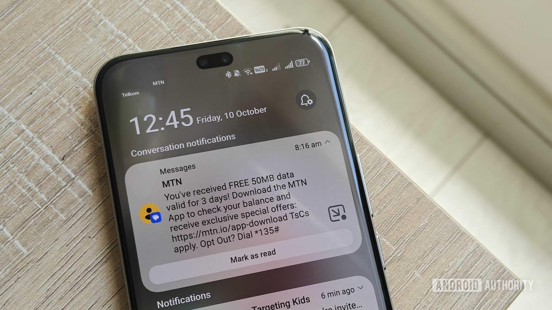 Months later, I still hate split notifications on my Android phone ...