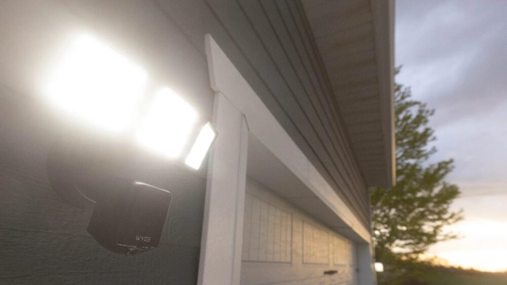 Amazon slashes the Wyze Floodlight Camera Pro by 29%