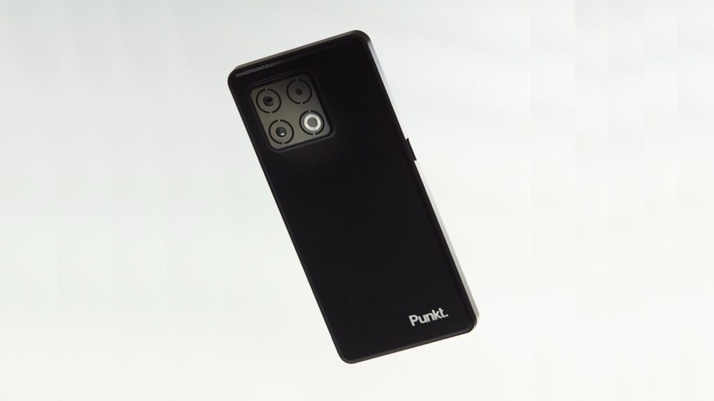 This privacy-first smartphone has a safe space for trusted apps ...