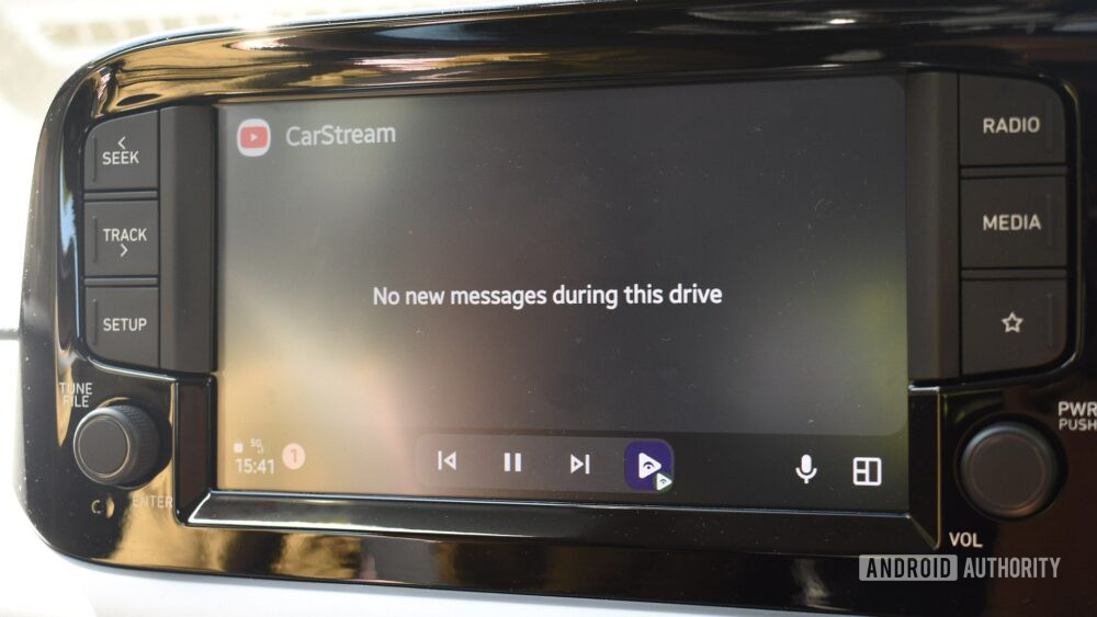 Tested: Watching video on Android Auto is not worth the hassle