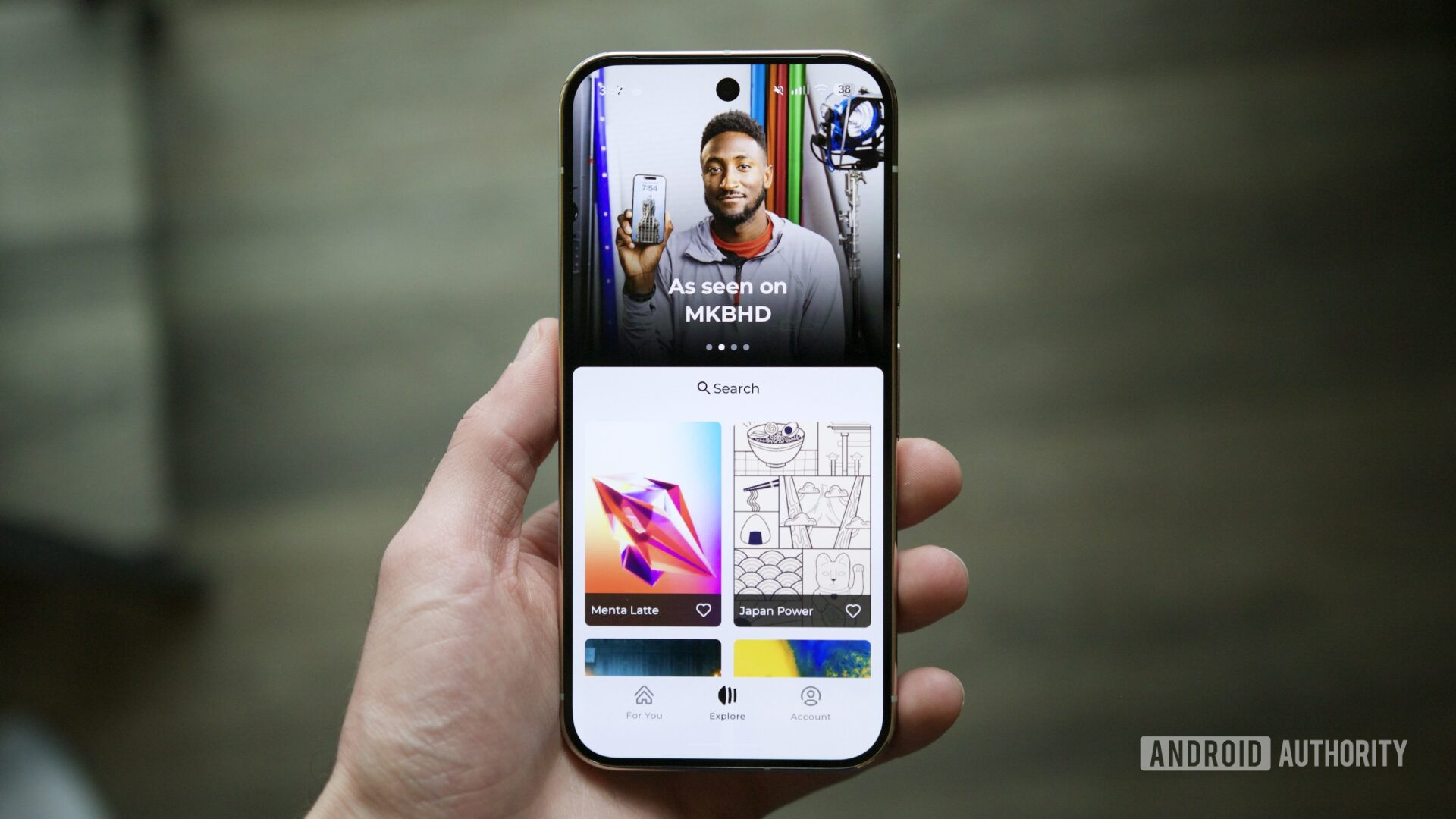 5 wallpaper apps you should use instead of MKBHD's Panels app