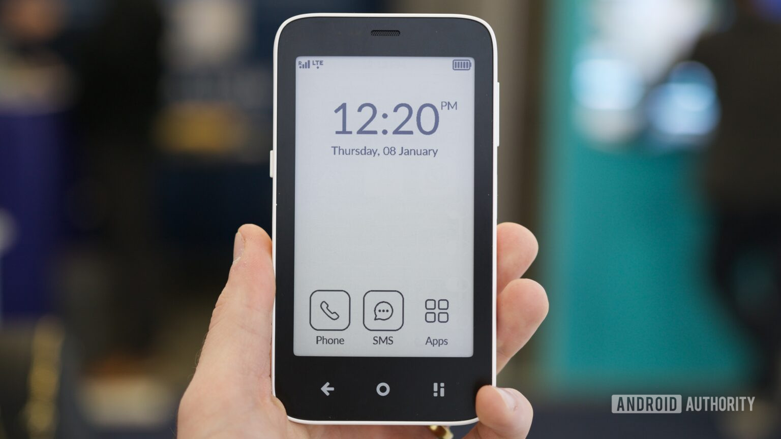 Mudita Kompakt hands-on: The minimal Android phone I've waited for