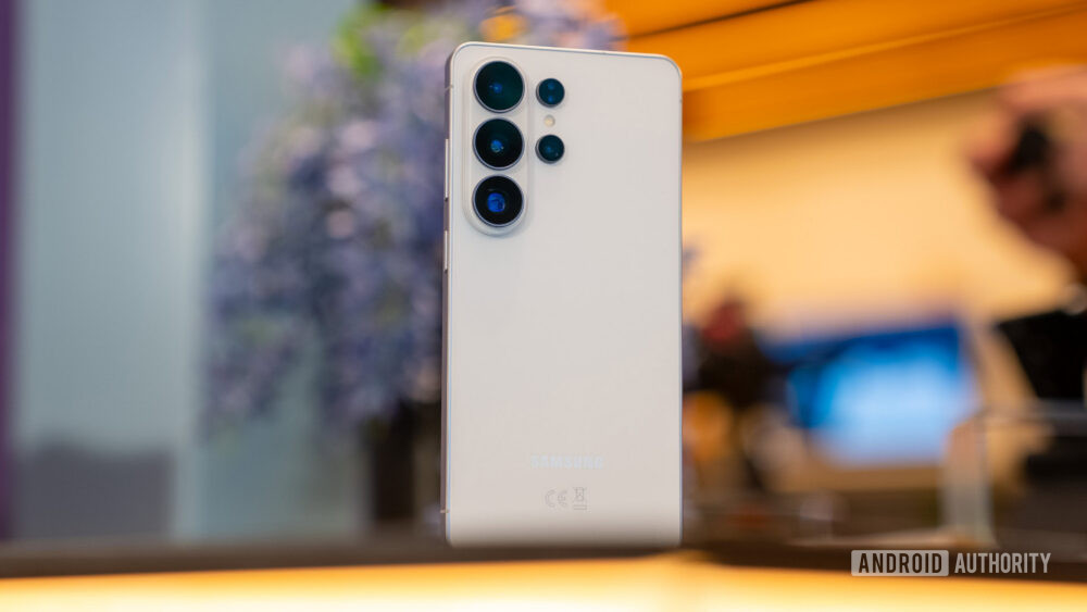 Samsung One UI 9.5 references hint at possible Galaxy S27 plans ...