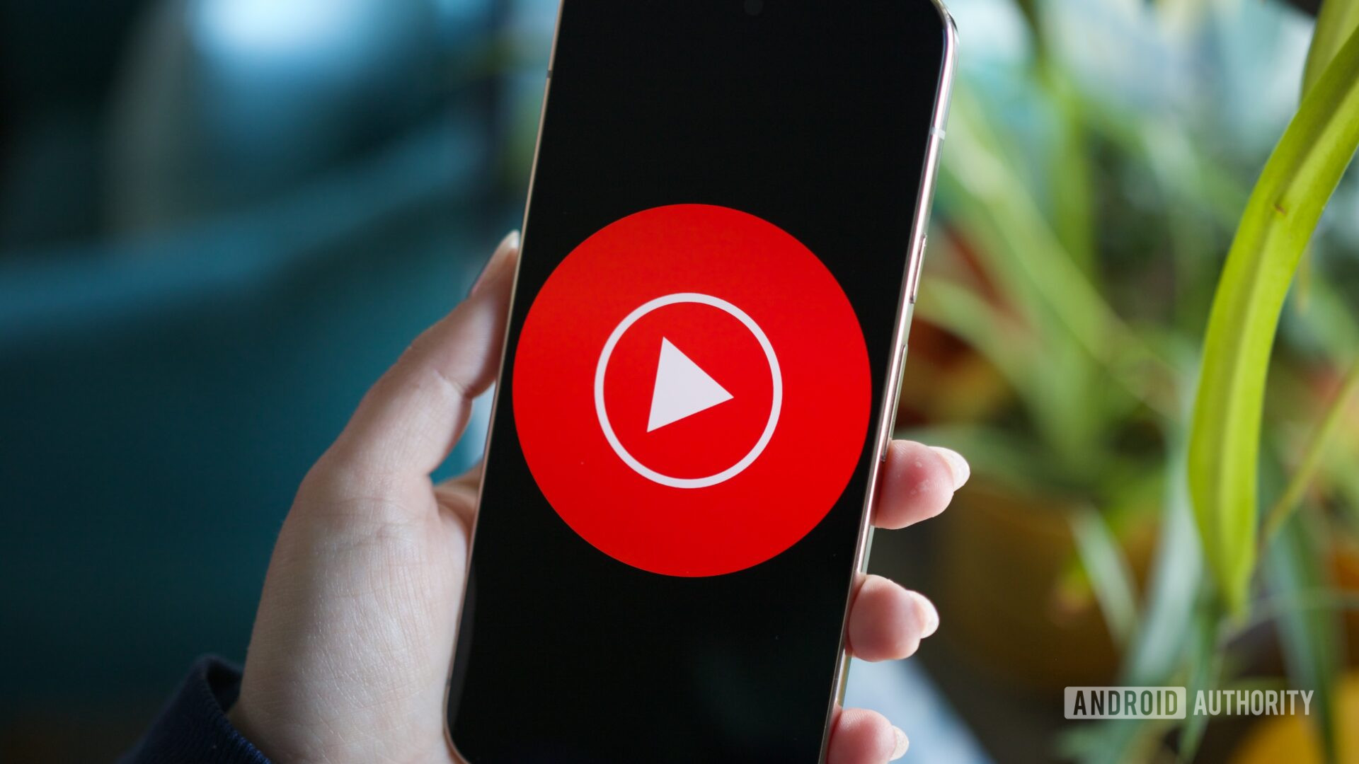 3 reasons why YouTube Premium still beats Premium Lite in 2026