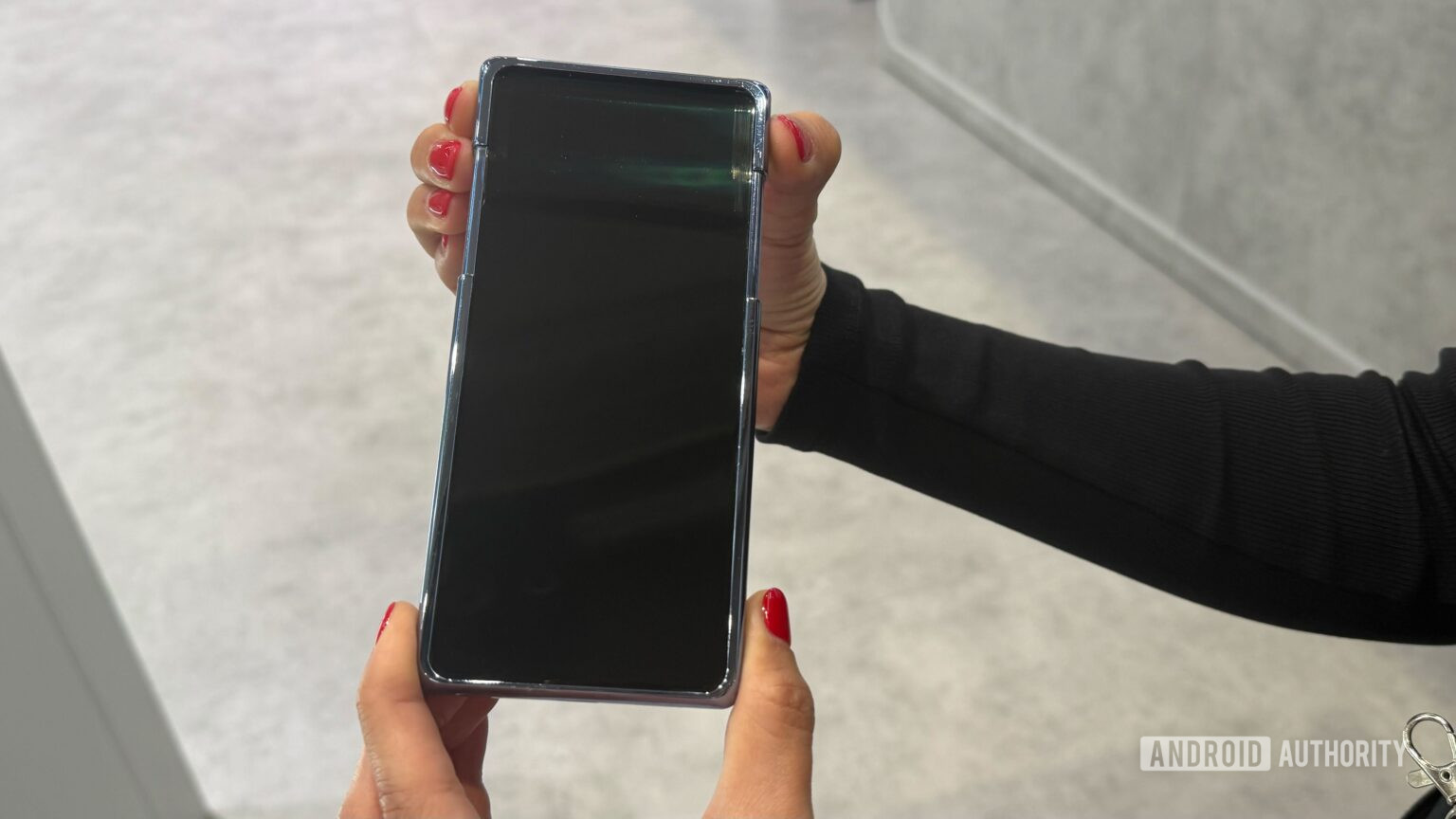 This new Samsung slidable phone concept expands from the top - Android ...