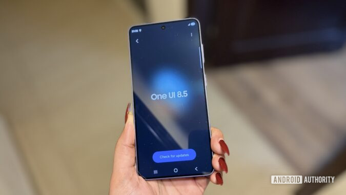 When will Galaxy S25 get One UI 8.5? Tipster calls a new date after ...