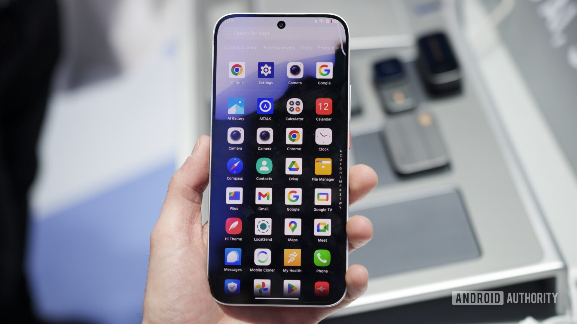 TECNO modular phone hands-on: Better than the iPhone Air in 2 ways