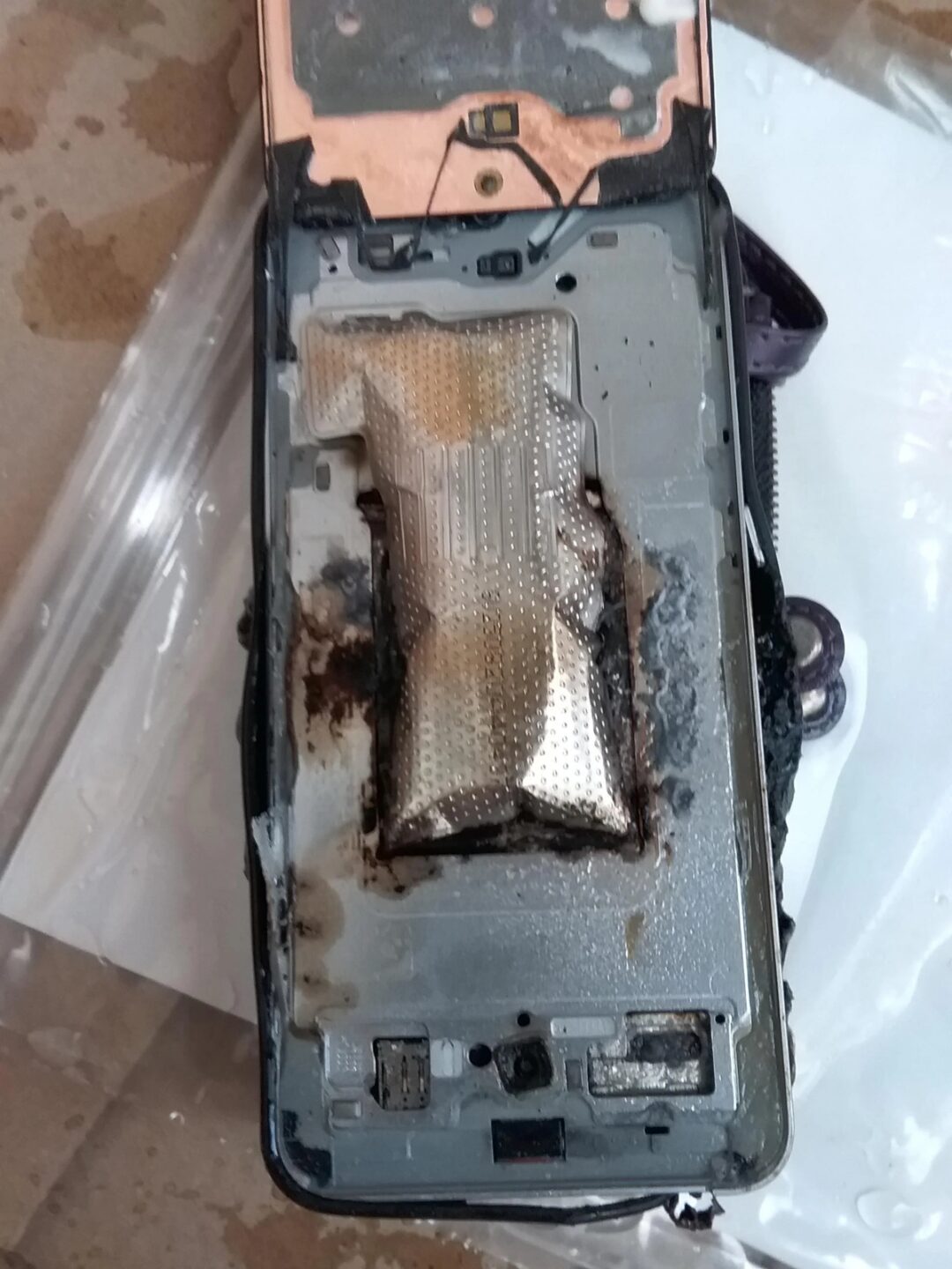 Samsung user claims Galaxy S25 FE exploded while charging overnight ...