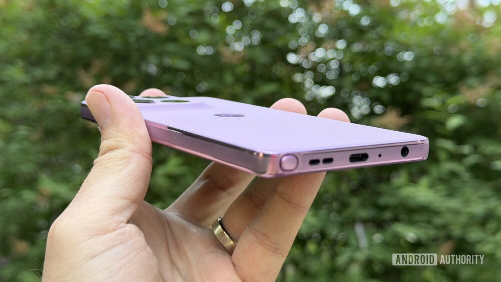 The Moto G Stylus (2026) does what Google and Samsung won't