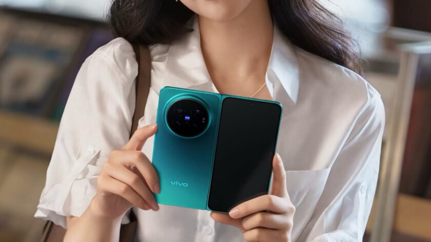 Galaxy Z who? This newly launched foldable brings a 7,000mAh battery ...